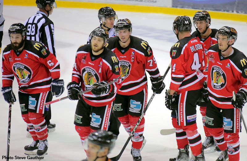 Les Éperviers s'entendent avec Graham, Labrecque et Poirier - Semipro ...