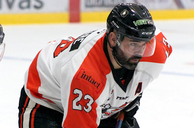 Thomas Bellemare fait un retour dans l'alignement de l'Assurancia ...