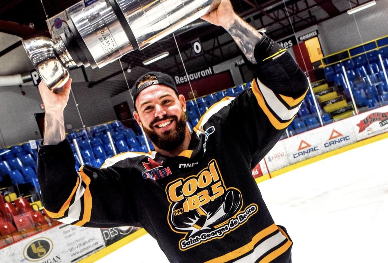 Dave Hamel s'entend avec le REEQ Isolation de Nicolet - Semipro Magazine